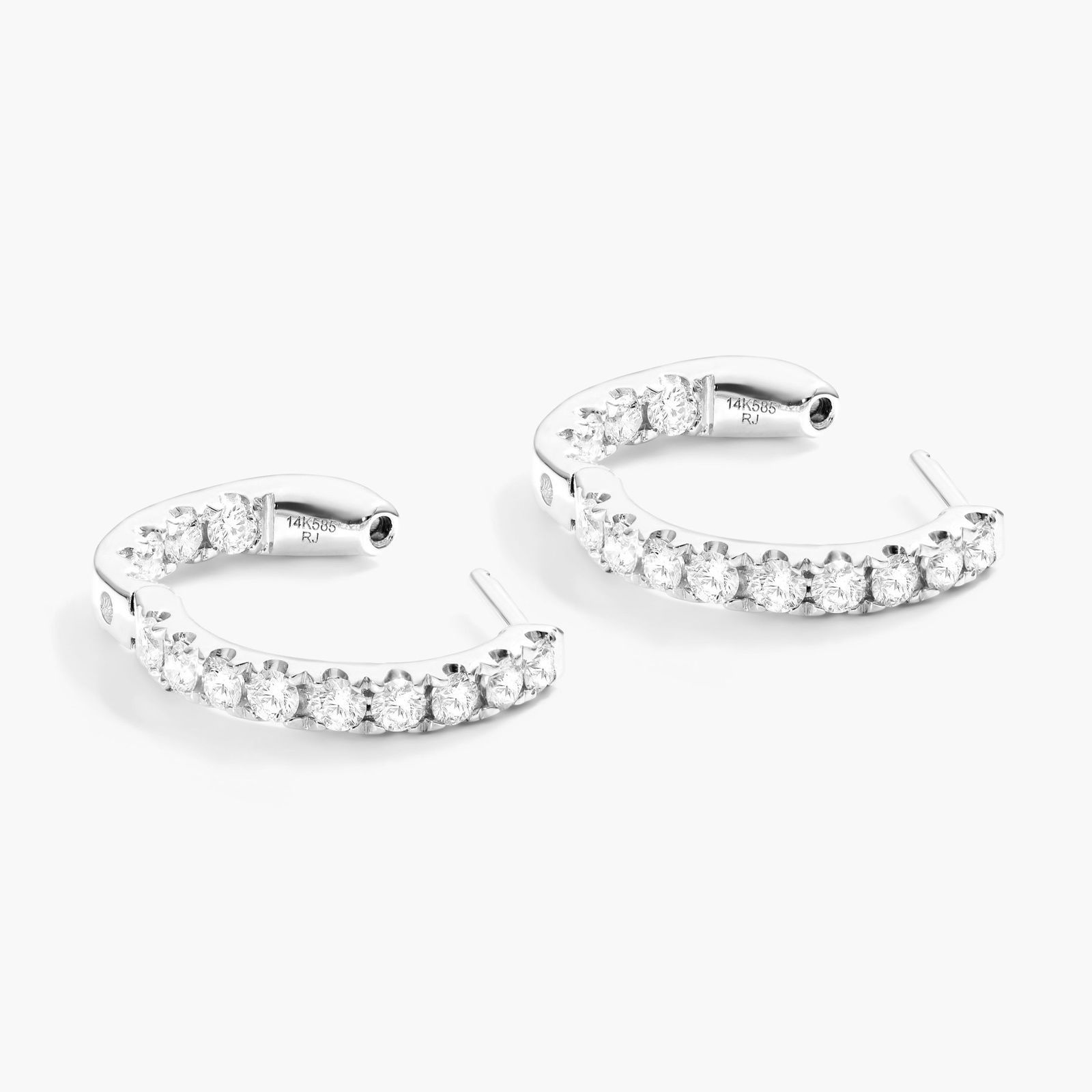 14K White Gold Inside Out Round Hoops, 1/2 Inch Diameter (1.00 ctw ...