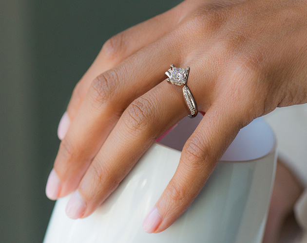 14K White Gold Twisted Pavé Kite-Set Engagement Ring