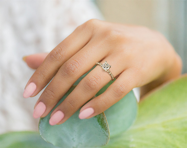 18K Yellow Gold Cable Solitaire Engagement Ring