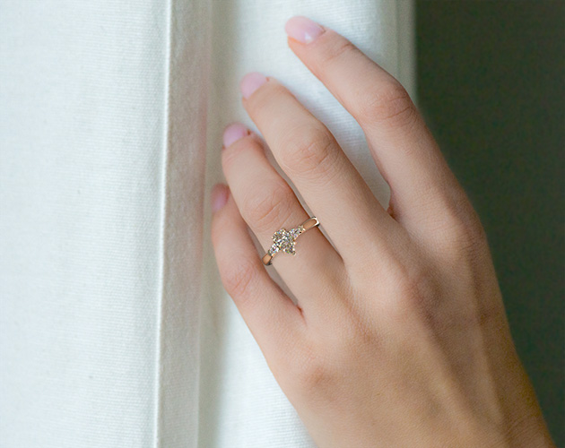 18K Yellow Gold Three Stone Pear Shaped Engagement Ring