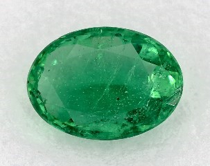 Natural Green Emerald Gemstones - Magnified in 360° HD | JamesAllen.com